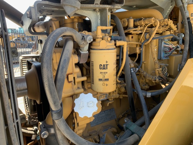 2011 Caterpillar CS44 - International Construction Equipment